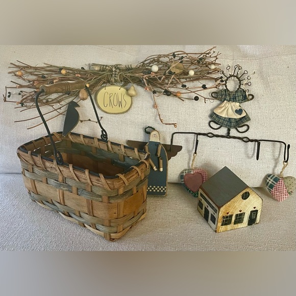Primitive | Accents | 5 Piece Collection Of Primitive Home Decor | Poshmark